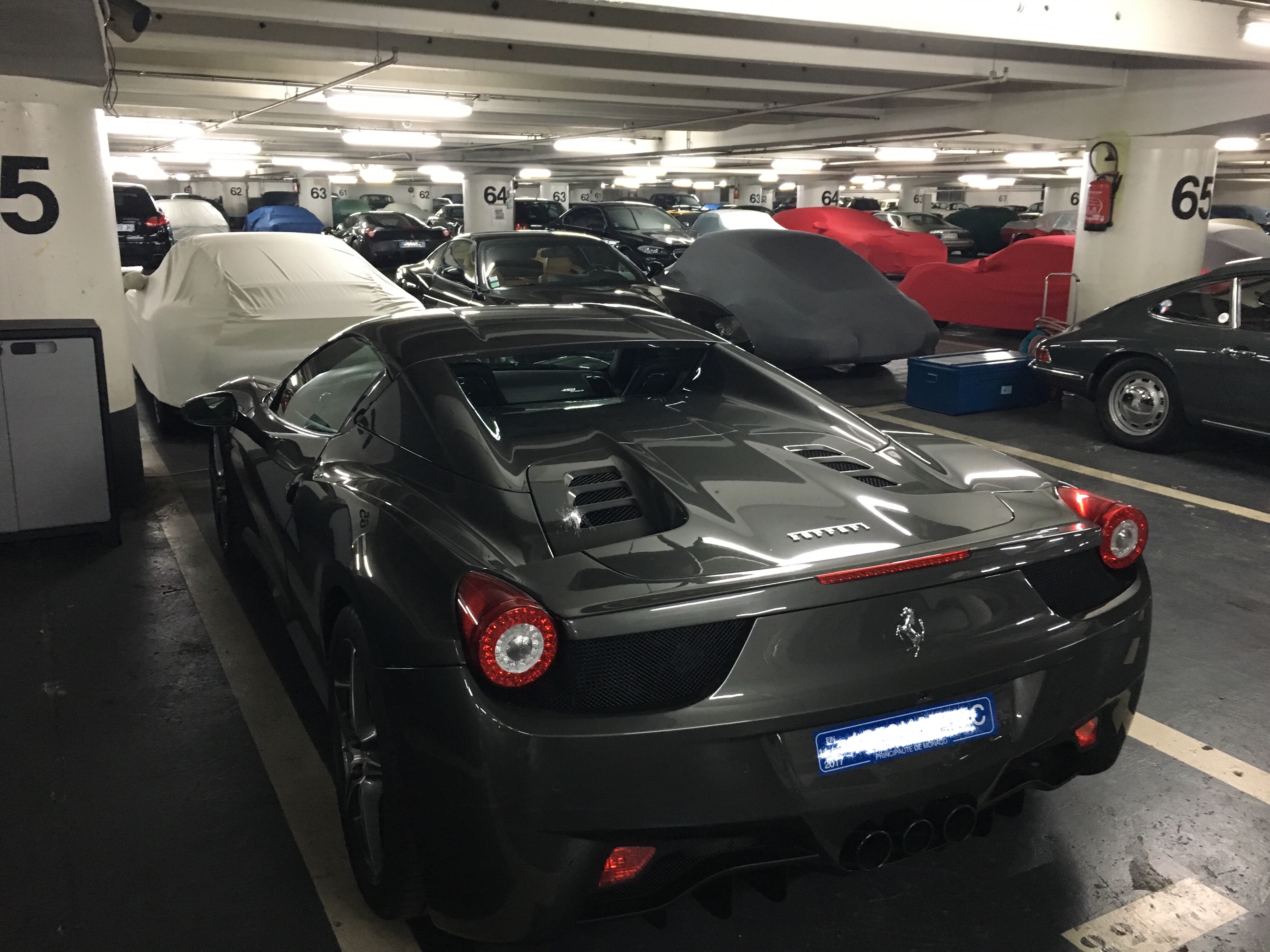 Présentation - Square - Présentations et garages - Ferrarista.Club ...