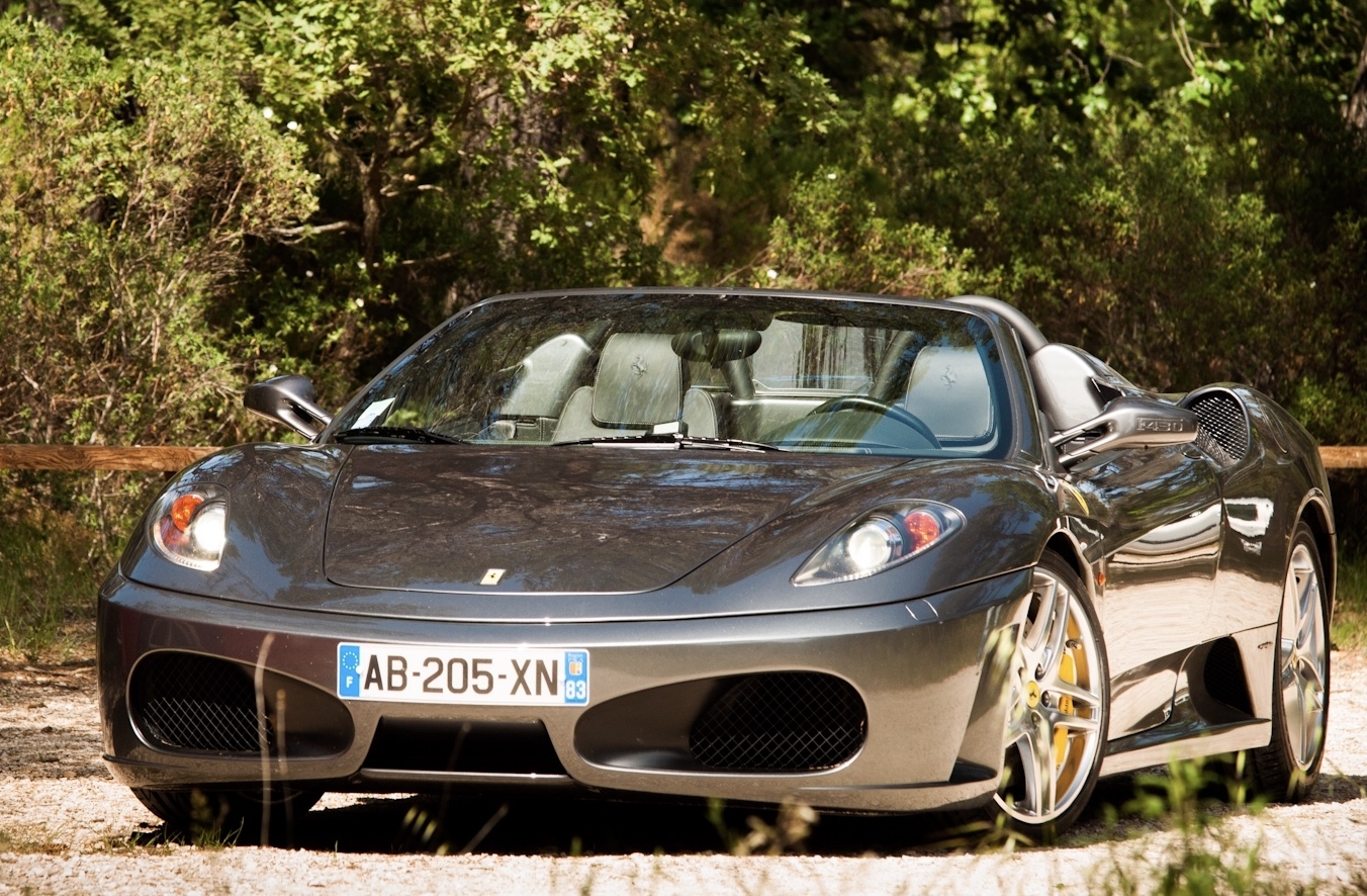 Recherche F430 Spider Gris Silverstone - Cuir rouge - The Dream Market ...