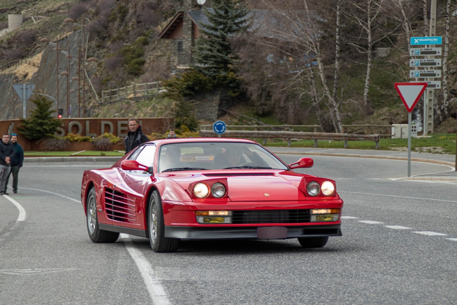 Bonjour - Présentations et garages - Ferrarista.Club - Ferrari Owners Only